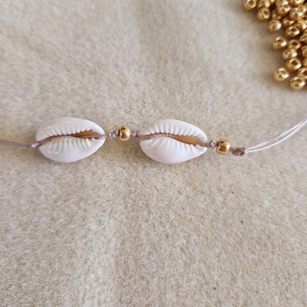 DIY kauri schelp armband - Creadream Blog