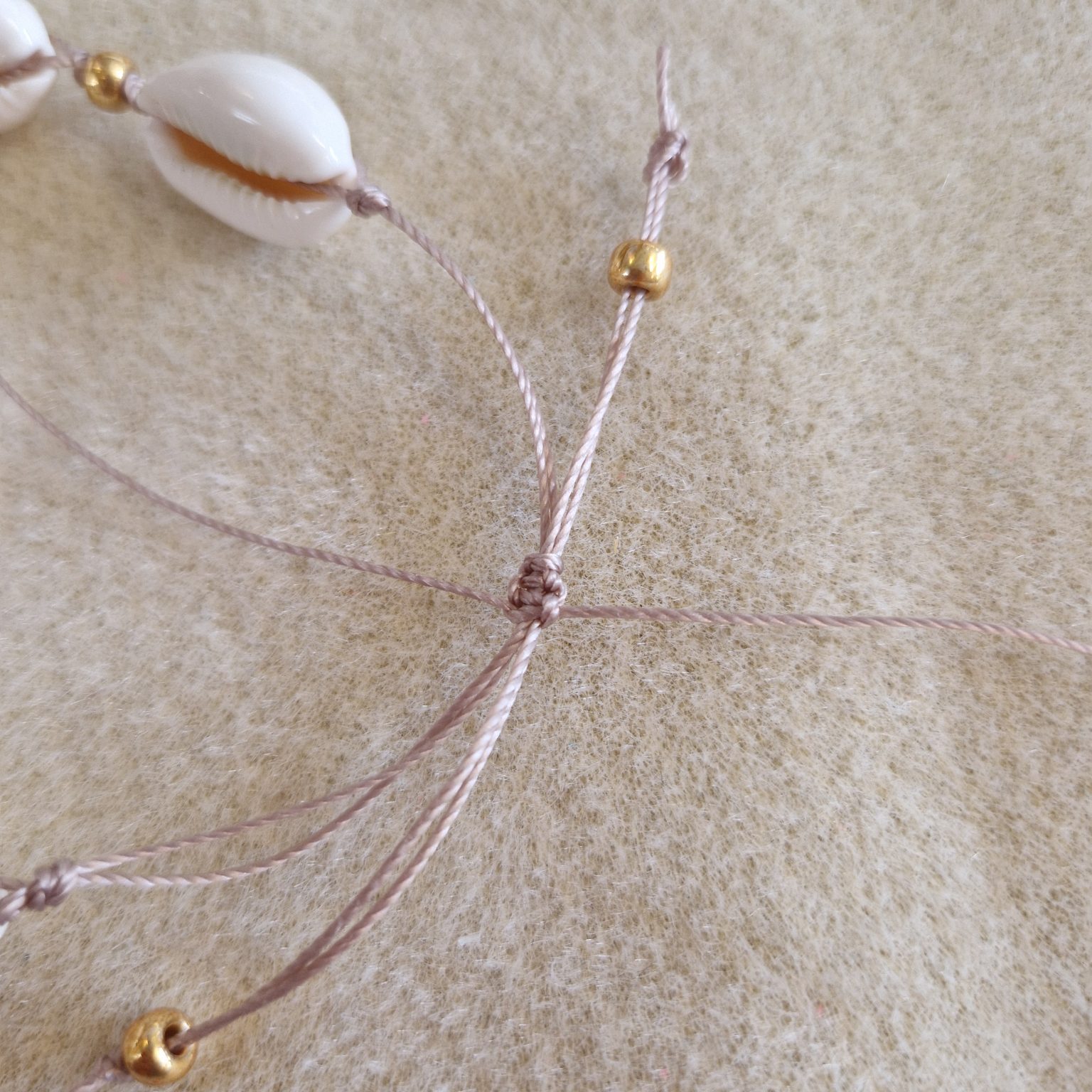 DIY kauri schelp armband - Creadream Blog